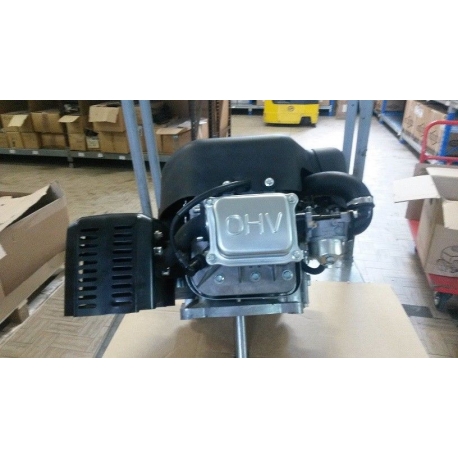 Vertical motor RATO BY SUBARU 13 HP 340cc mowing tractor with original